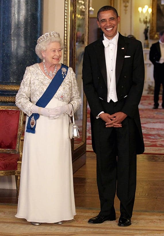 Dressed to impress: The classic uniforms of Queen Elizabeth II ...