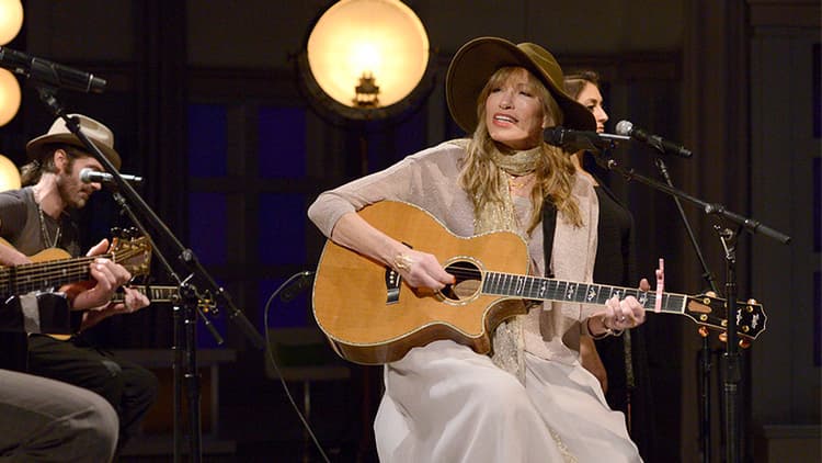 Carly Simon on Mick Jagger, Taylor Swift—and being herself - Macleans.ca